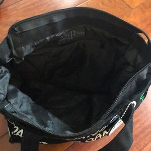 Robin Ruth | Bags | Robin Ruth Tote | Poshmark